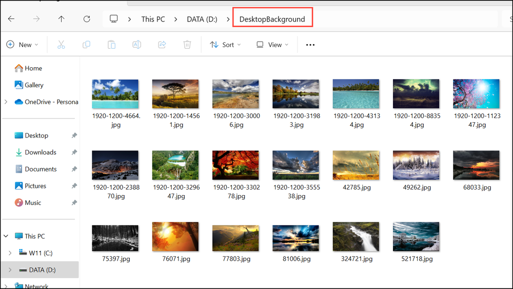 Extract Wallpapers from Themepack in Windows 11