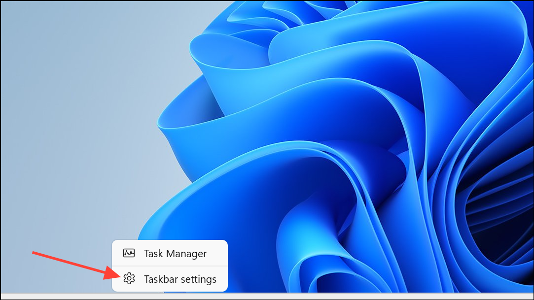 How to Fix Taskbar Hiding Behind Apps in Windows 11