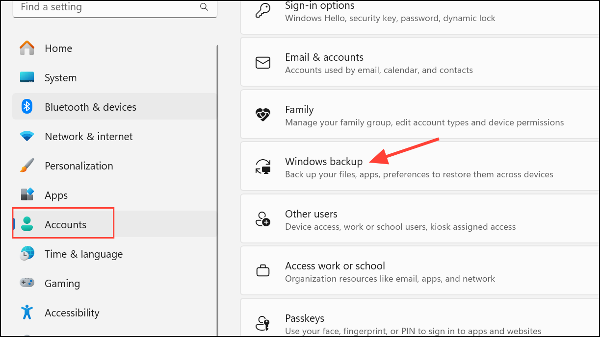 How to Fix Desktop Background Changing Automatically on Windows 11