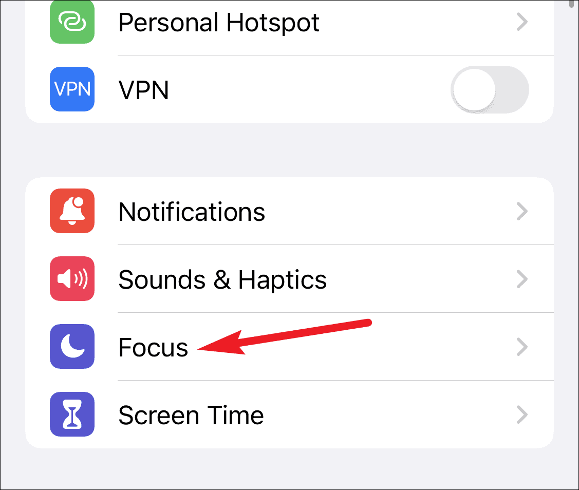What is Share Focus Status in iMessage on iPhone?