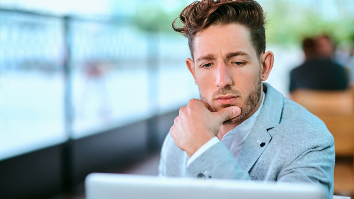 What Does SMH Mean and How to Use it