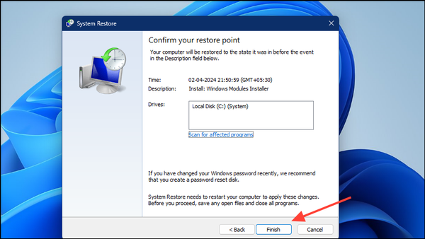 How to Fix Windows 11 Error "The Instruction at 0x00007FF referenced ...