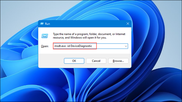 How to fix when the screen is stuck on zoomed in on Windows