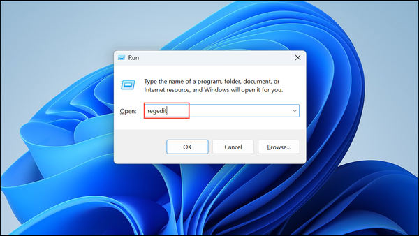 Manage Apps Easily with App Grouping on Windows 11