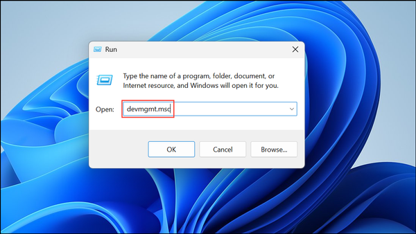 How to Get Rid of Black and White Squares on Screen in Windows 11