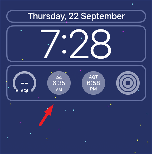 How to Change City in Clock Widget on iPhone Lock Screen